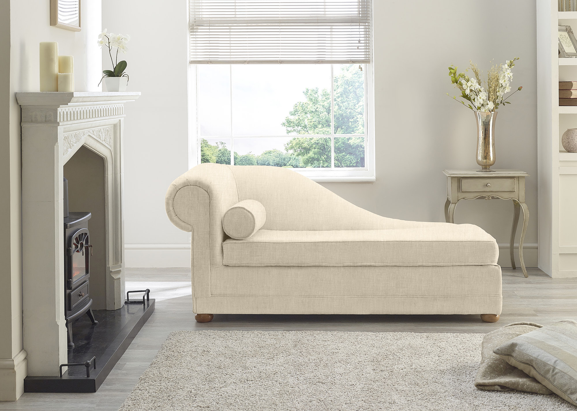 Cambridge cream chaise longue best seller